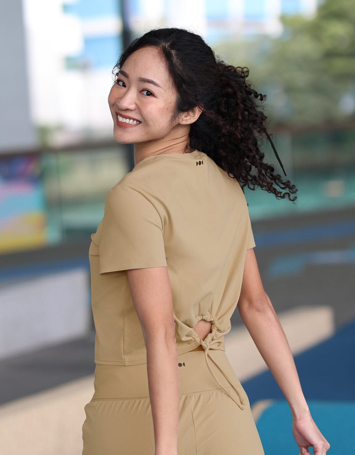 HOW-EFFORTLESS Slim Fit Keyhole Tie-Back Short Sleeve Crop Top – Her ...